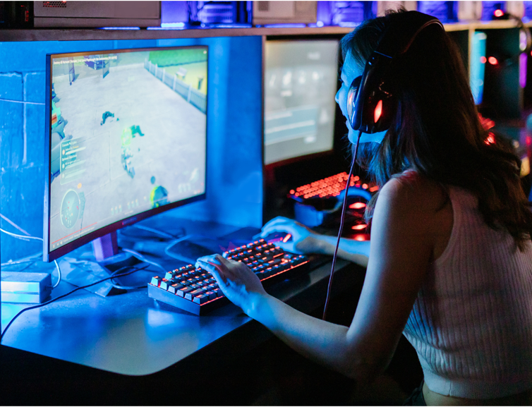 Gaming Talk | Social Identity Quest